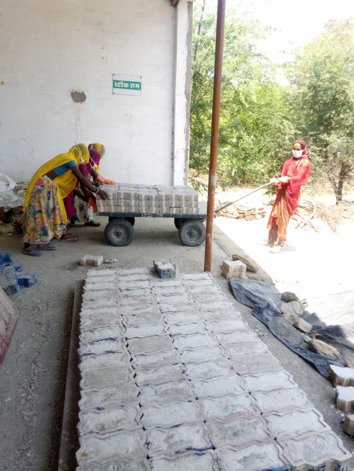 Paver Block making Unit | Udaipur Kiran