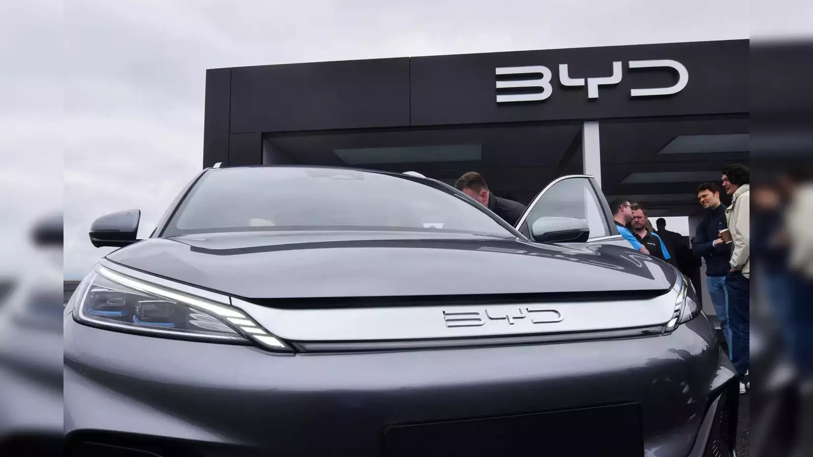 BYD Faces Controversy in Brazil Over ‘Slave-Like’ Worker Conditions at ...