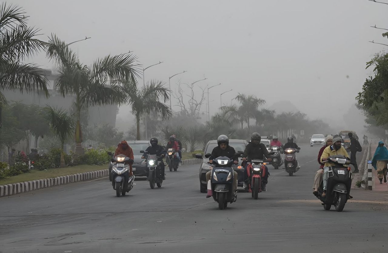 Cold Returns to Madhya Pradesh: Pachmarhi Records 6.1°C, Mercury Drops Below 10°C in Three ...