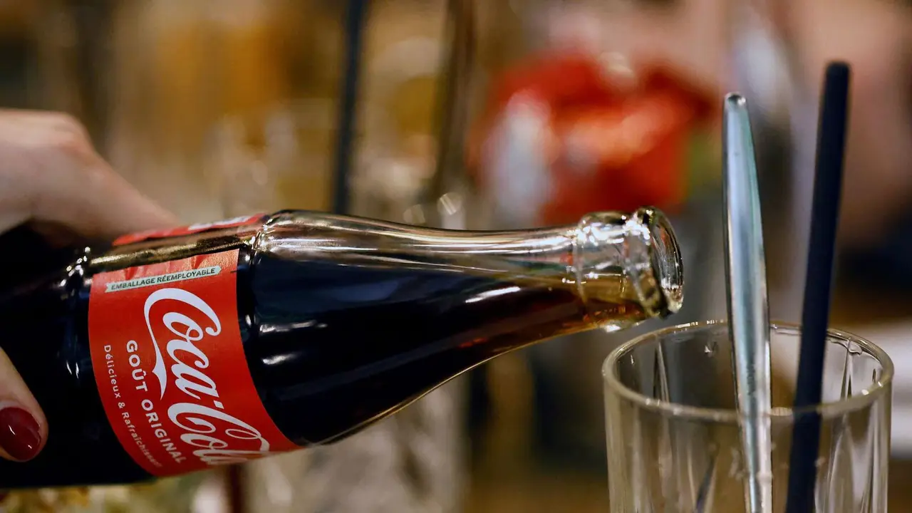 Coca-Cola Recalls Over 10,000 Cans in the U.S. Due to Suspected Plastic ...
