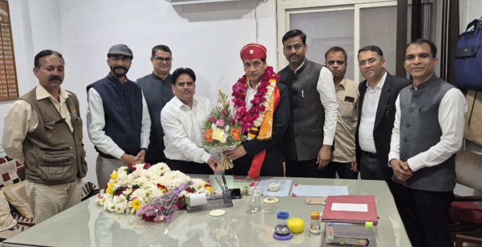 Labor Court Judge Sushil Kumar Jain Retires After 35 Years of Judicial ...