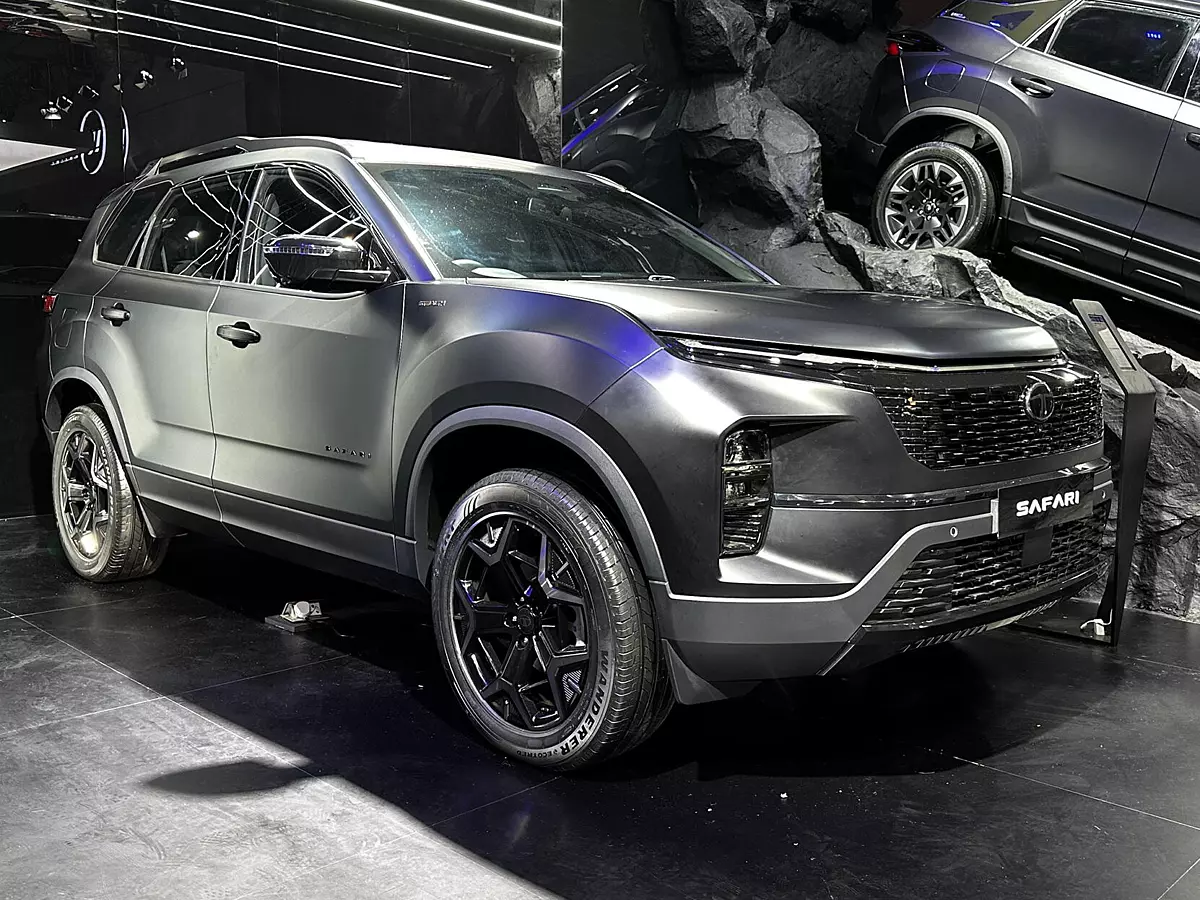 Tata Safari Stealth Edition: The Matte Black Beast is Here – Price ...