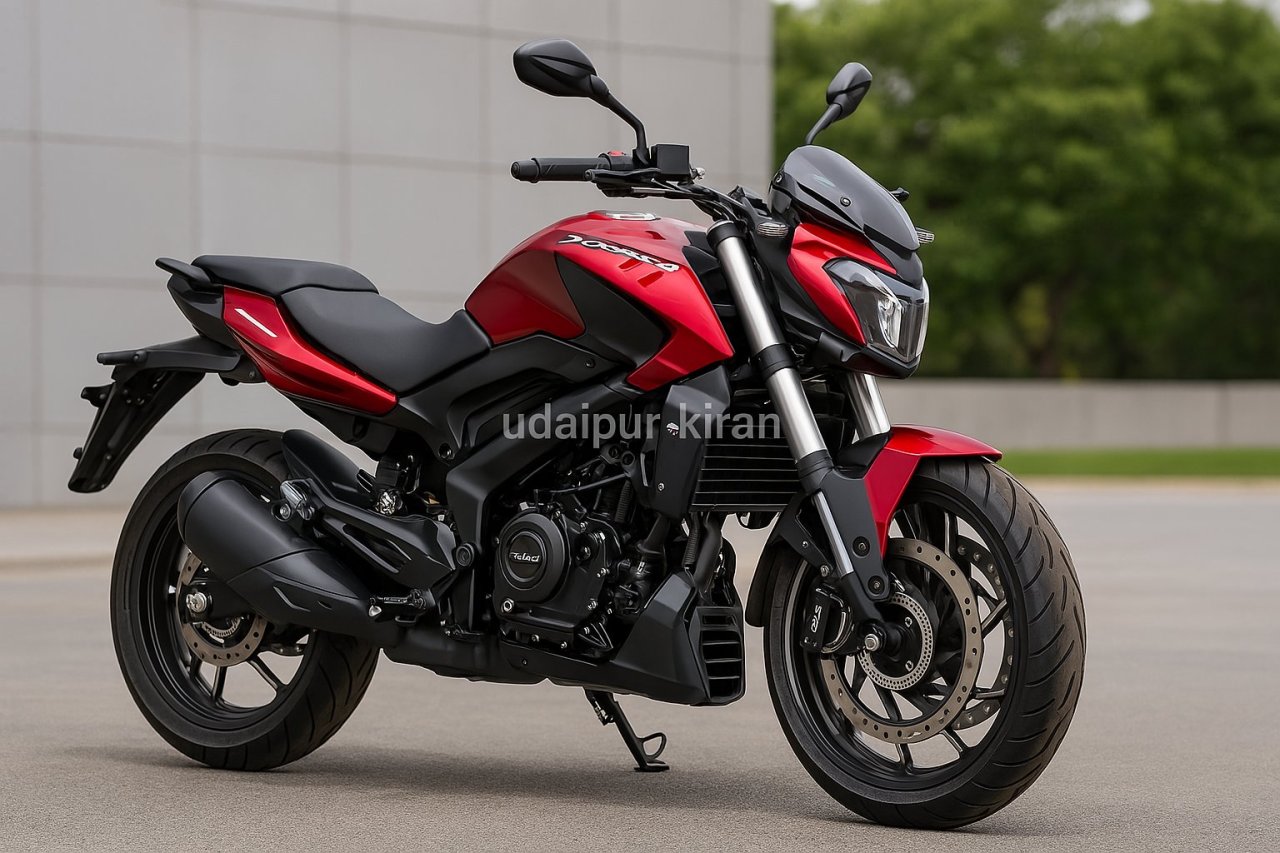 New Bajaj Dominar 400 (2025) Unleashed: Power-Touring Redefined with ...
