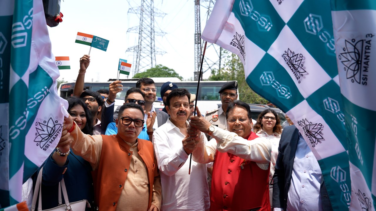 SSI MantraM “Made in India” Surgical Robot Yatra Begins India Tour ...