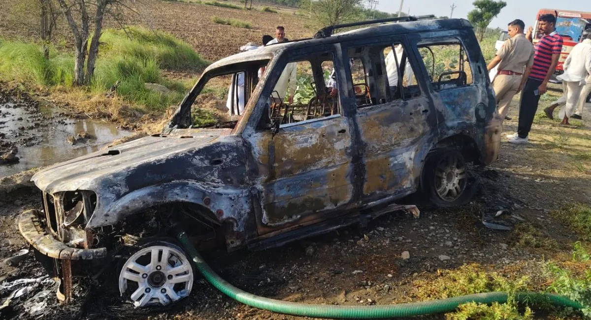 Congress Leader, Wife, Mother and Niece Burnt Alive in Scorpio, Murder ...